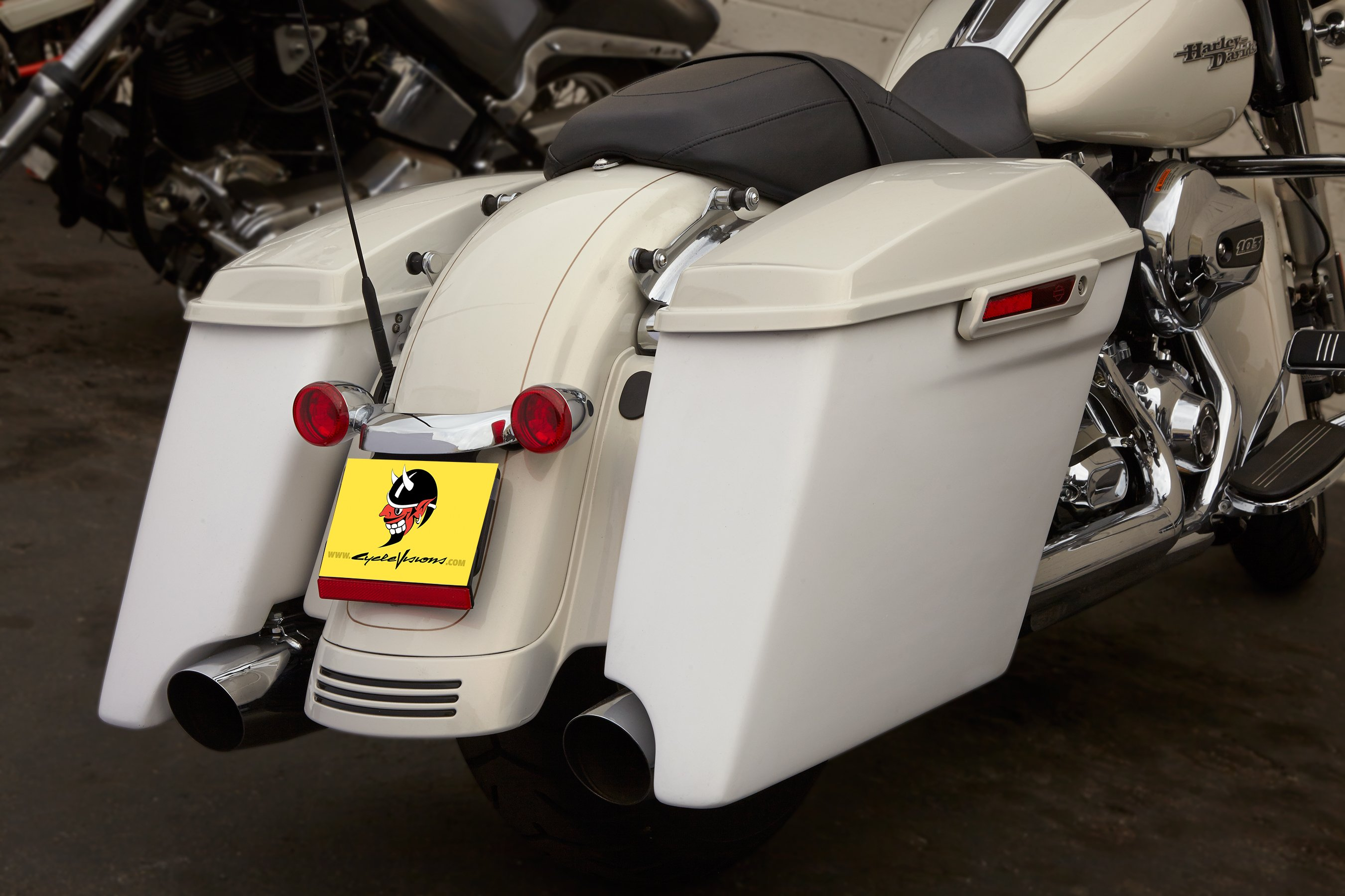 Harley Davidson Extended Saddlebags | Custom FLH Stretched Bags ...